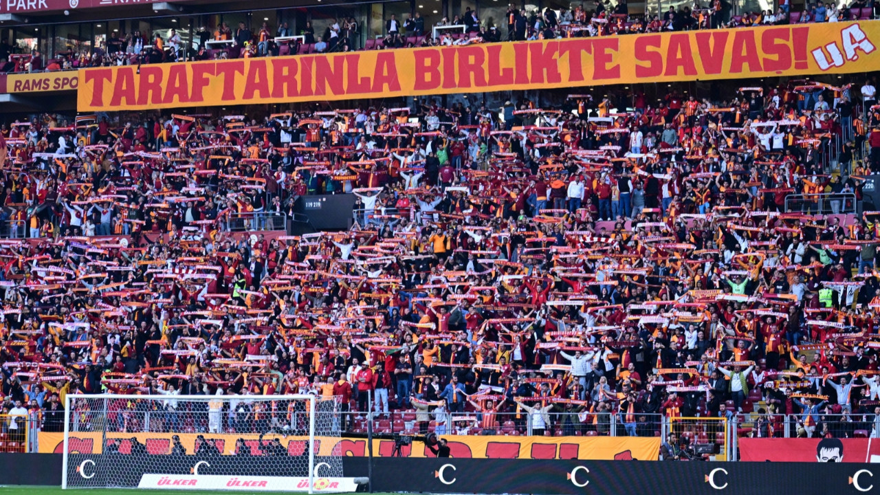 Galatasaray kombine fiyatlarını açıkladı: En ucuzu asgari ücreti geçti