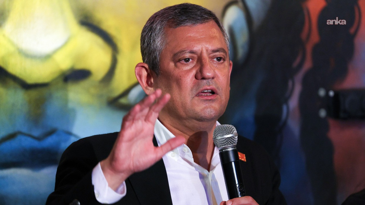 Özgür Özel'den üniversite öğrencilerine: Sizi ümitsiz ve karamsar ...